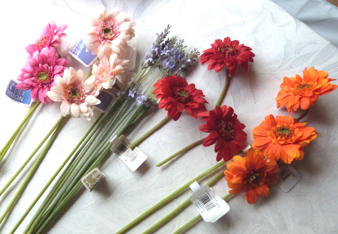 Mini Gerbera Daisies and Mini Lilacs Bits and Pieces Perfect - Etsy