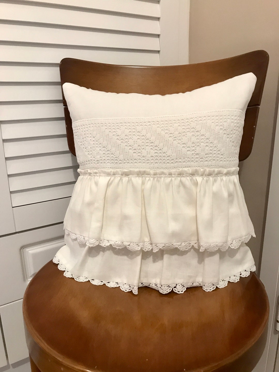 White Linen Pillow Cover With Ruffles & Handmade Lace | Romantic Shabby ...