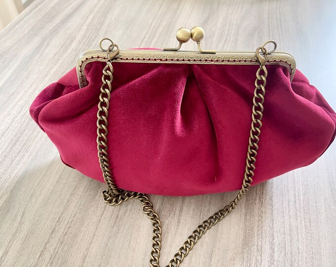Burgundy Velvet Handmade Frame Clutch, Retro Style, Crossbody, Handbag ...