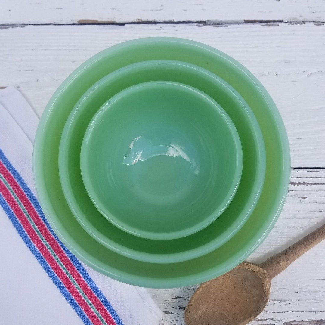 Jadeite Fire King Beaded Edge Mixing Bowl Set Vintage Jadeite Mixing ...