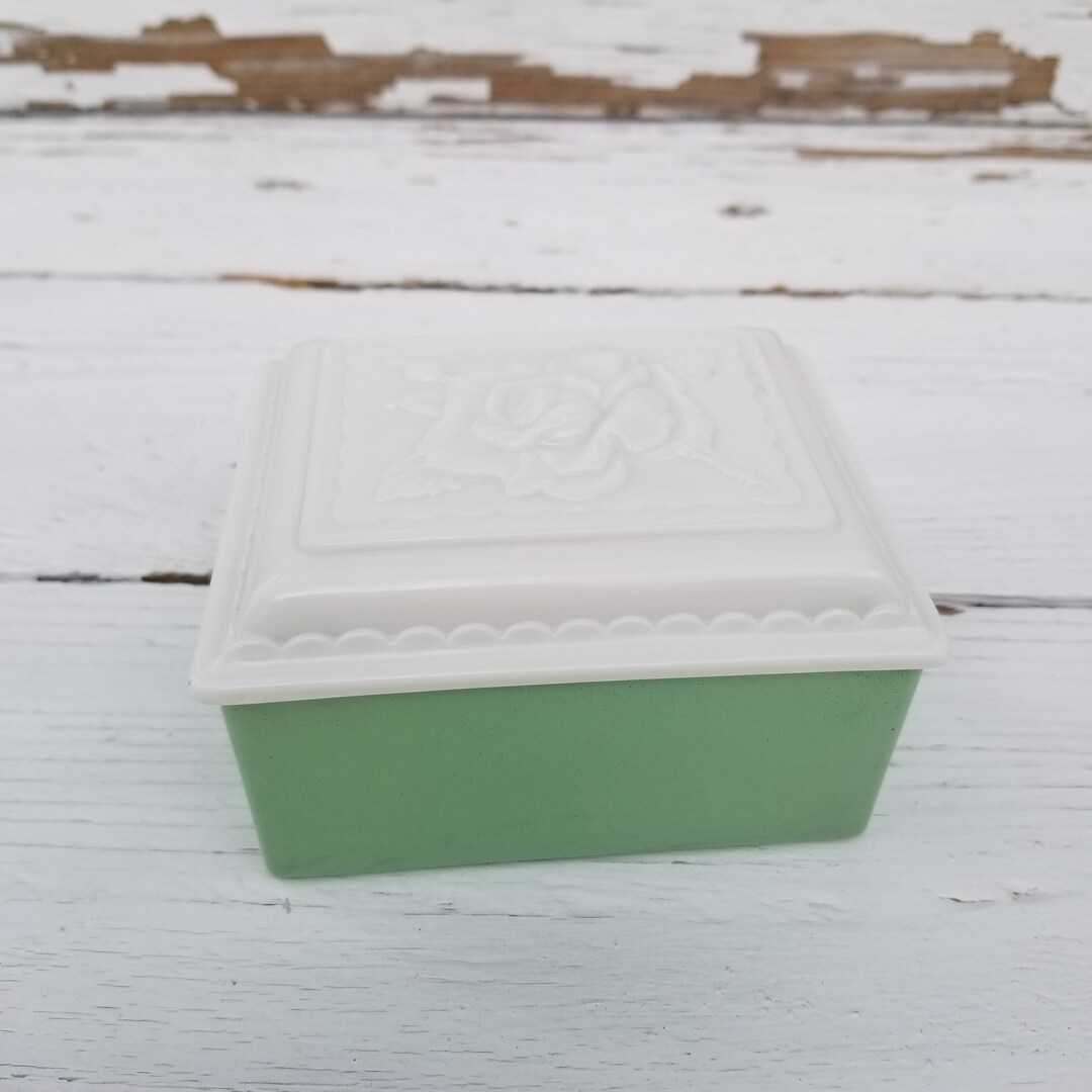 Jadeite Green Anchor Hocking Jewel Box & Vitrock Rose Lid - Vintage ...