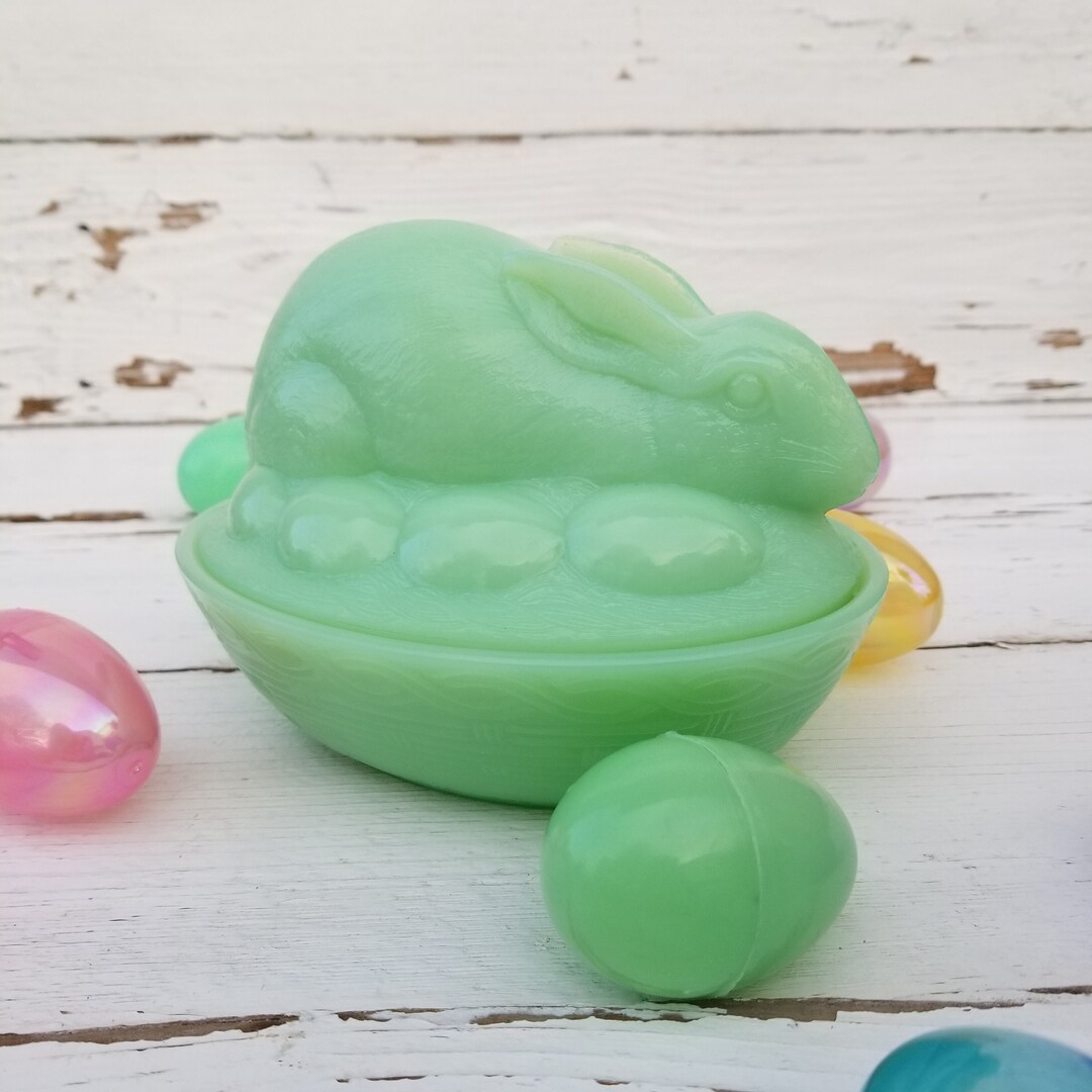 Jadeite Bunny Dish - Martha Stewart Jadite Covered Bunny on Nest Made ...