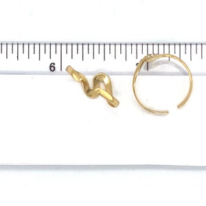 Genuine 14 KT Gold Wave Toe Ring, Adjustable Toe Rings for Women ...