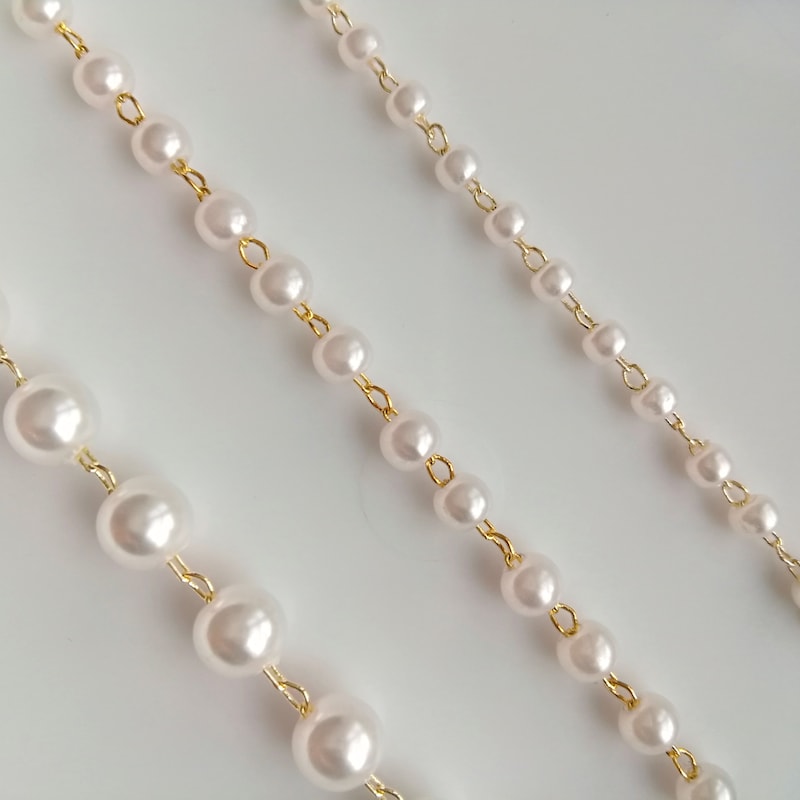 Pearl on Gold Chain Necklace - Etsy