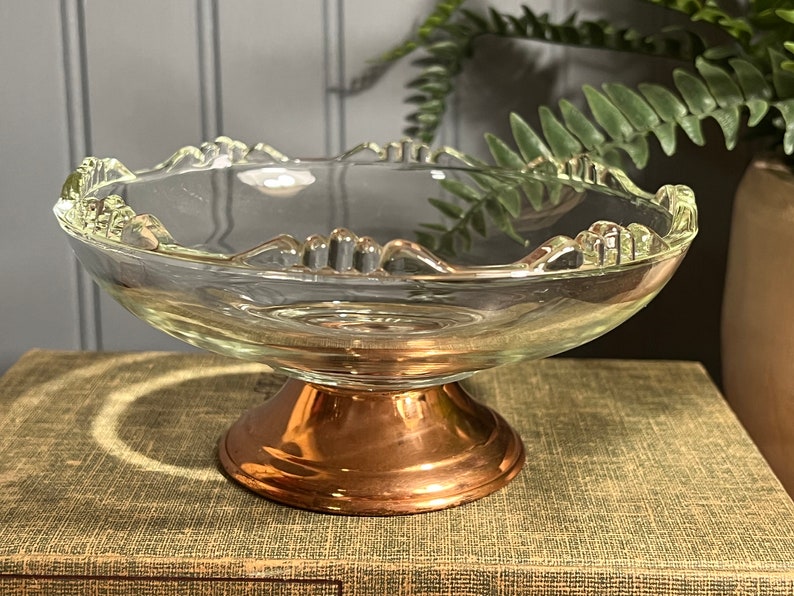 Vintage 6 Round Clear Glass Key Coin Jewelry Bowl With - Etsy