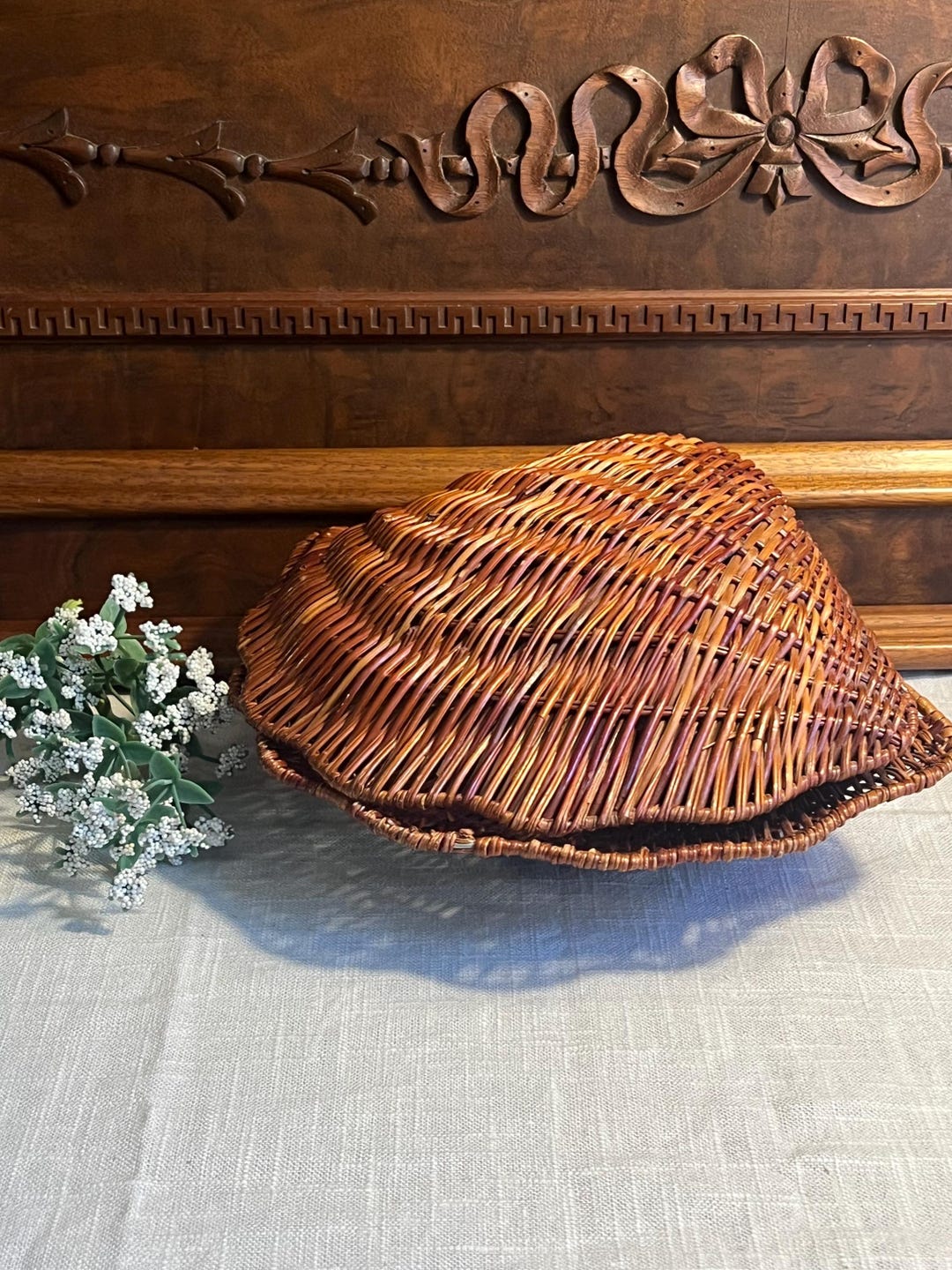 Vintage Woven Wicker Seashell/clam Storage Basket/indoor Planter Rattan ...