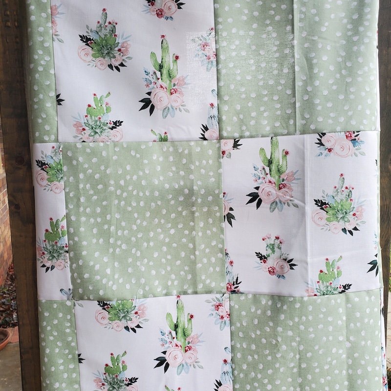 Green Baby Quilt - Etsy