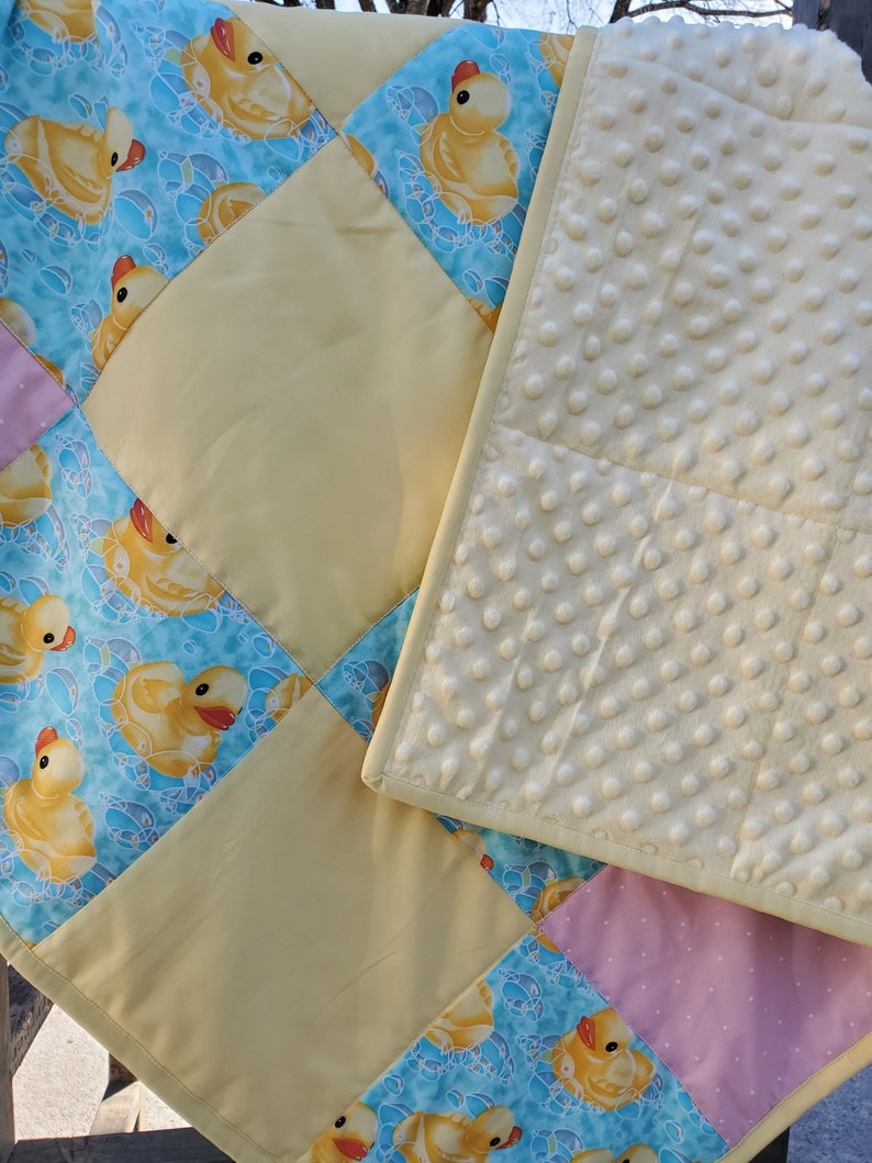 Handmade Rubber Ducky Baby Quilt – Patchwork Cotton Nursery Decor - Etsy