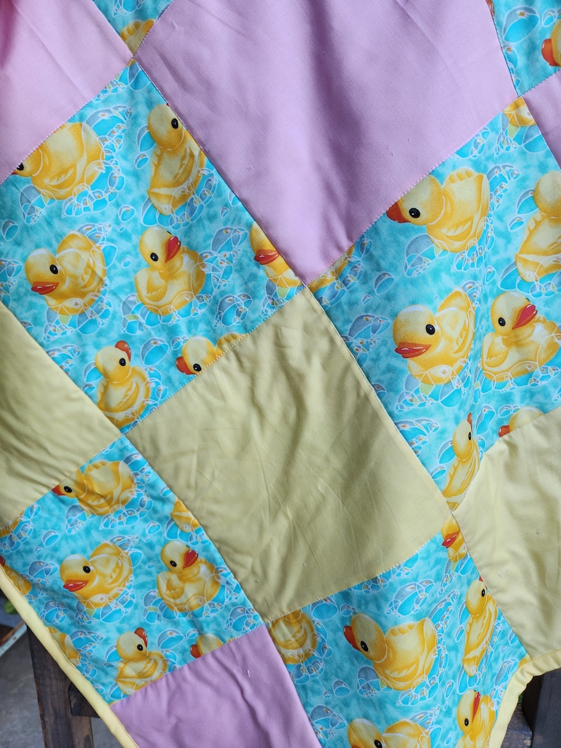 Handmade Rubber Ducky Baby Quilt – Patchwork Cotton Nursery Decor - Etsy