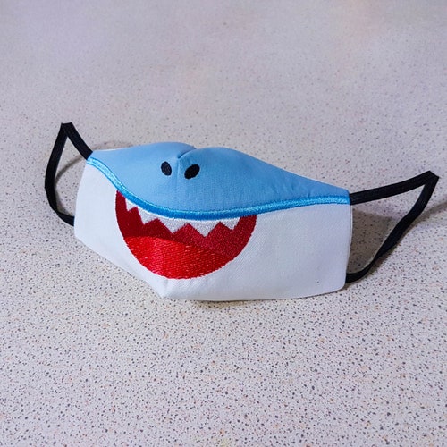 Face Mask Machine Embroidery Design Mask in the Hoop 5 Sizes | Etsy