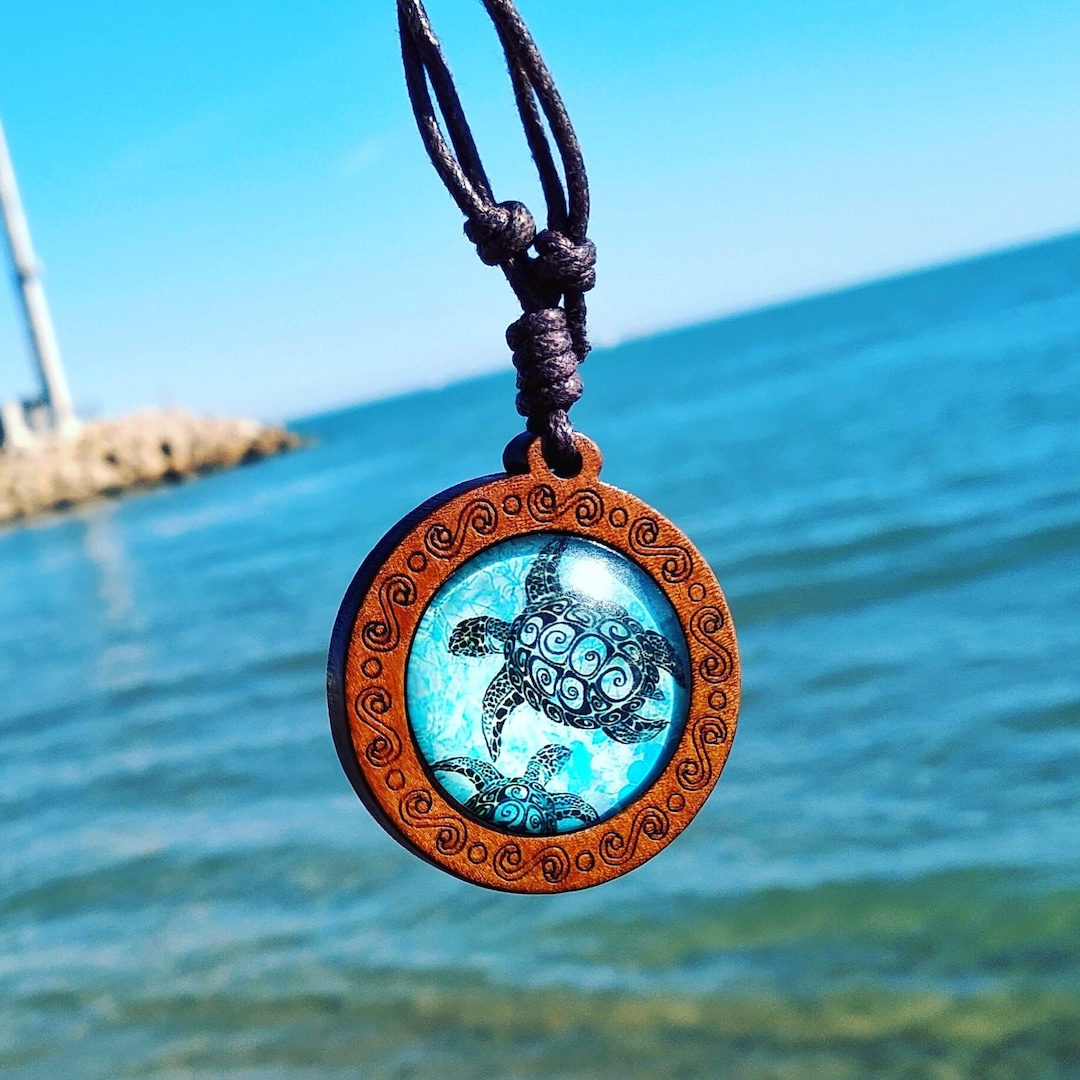 Wooden Turtle Necklace, Sea Animal Jewelry, Acrylic Pendant, Boho ...