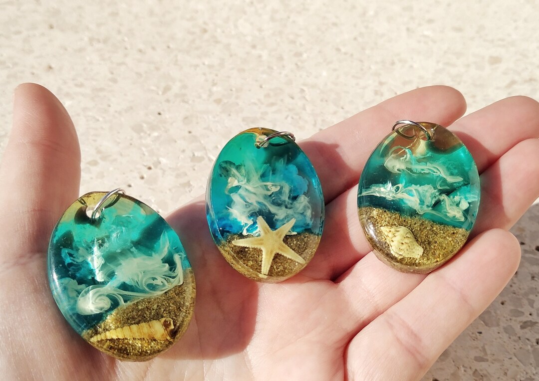 Miniature Beach Pendant, Underwater Jewelry for Ocean Lovers, Starfish ...