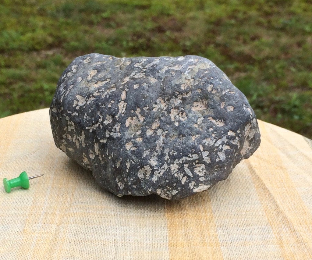 Meteorite 946 Gram Lunar Meteorite Lunar Basalt With Feldspathic ...