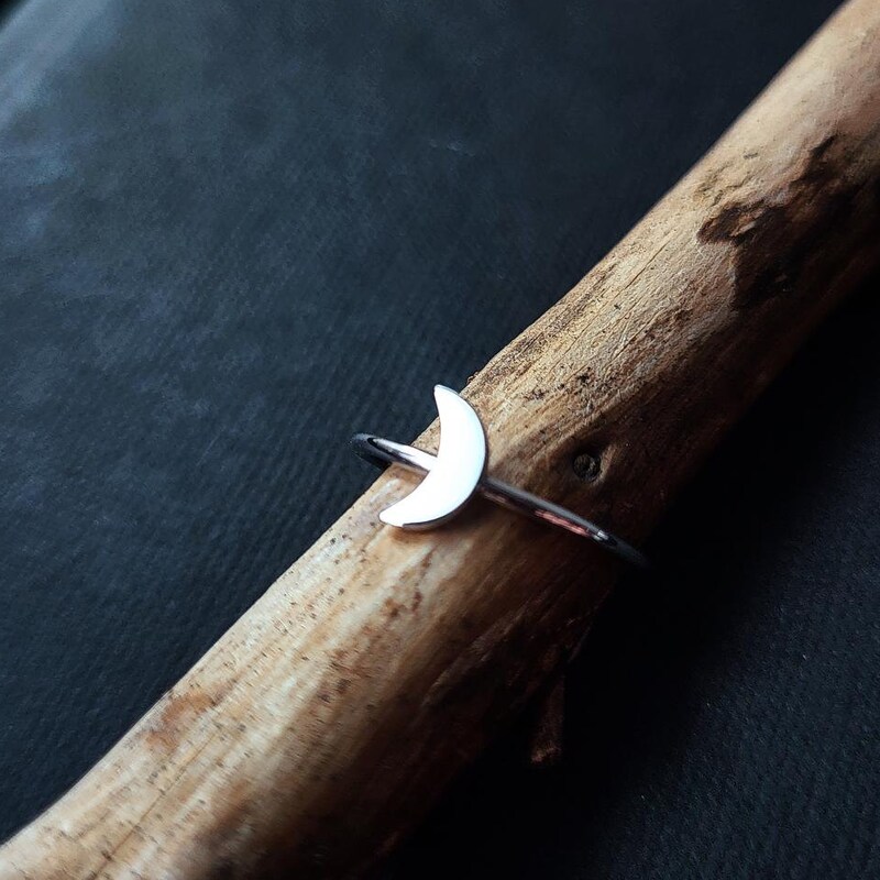 Moon Goddess Ring - Etsy