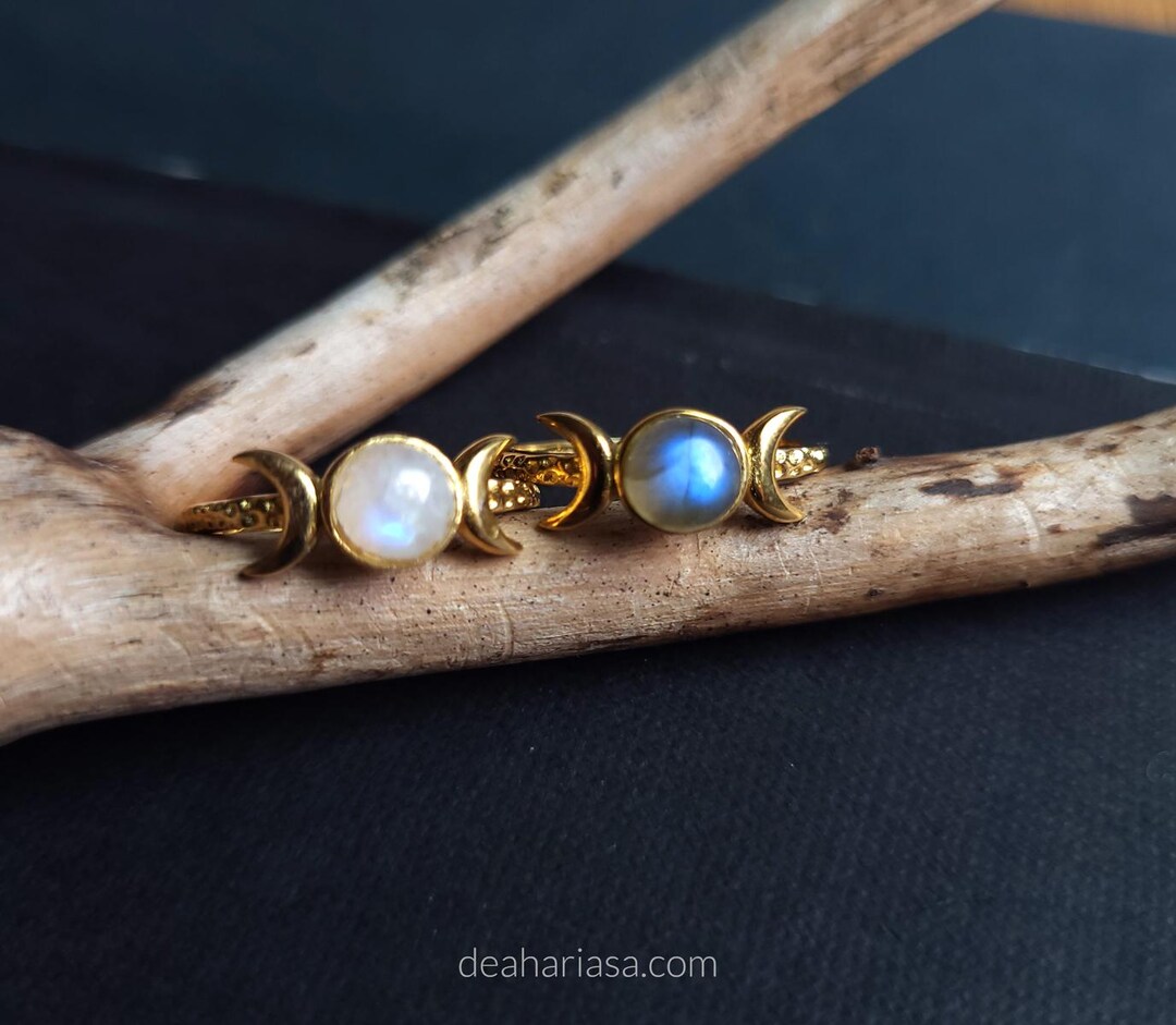 Hecate Sterling Silver Moon Phase Ring, Witchy Minimalist Crescent Moon ...