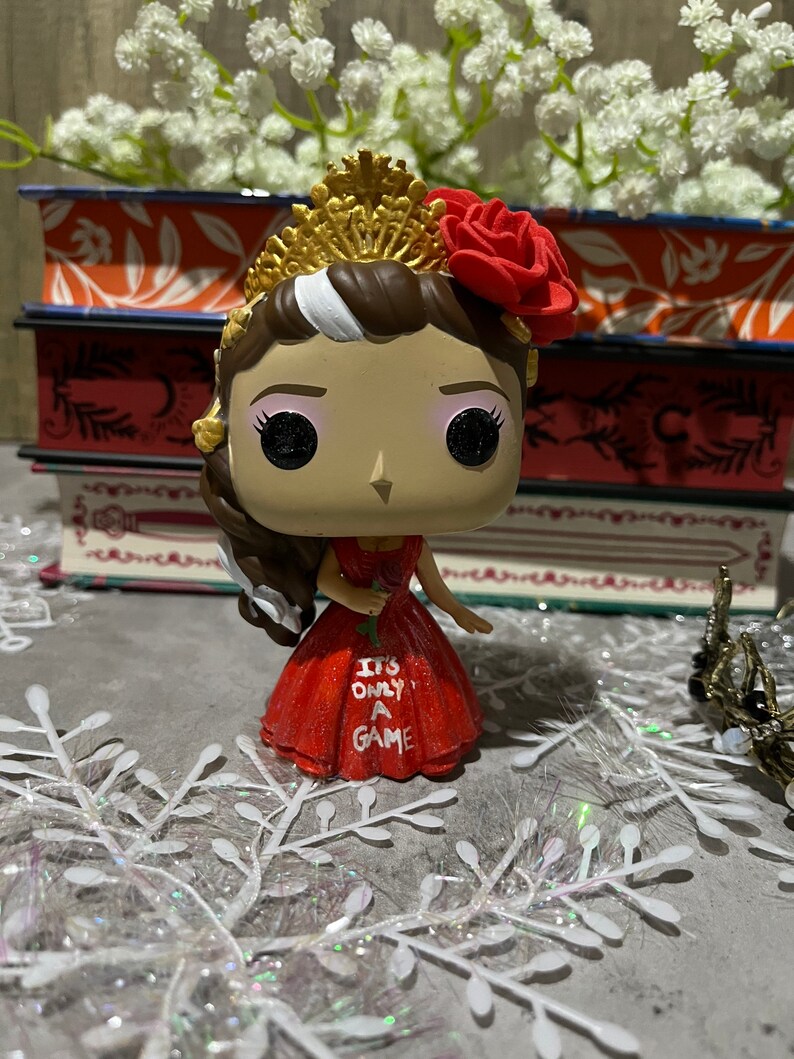 Caraval Scarlett & Tella Dragna Funko Pops - Etsy