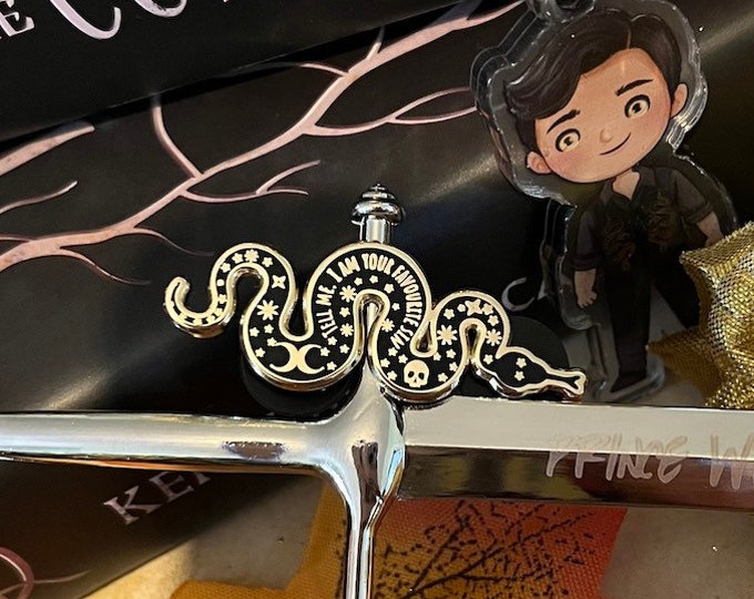 Snake Kingdom of the Wicked Enamel Pin - Etsy