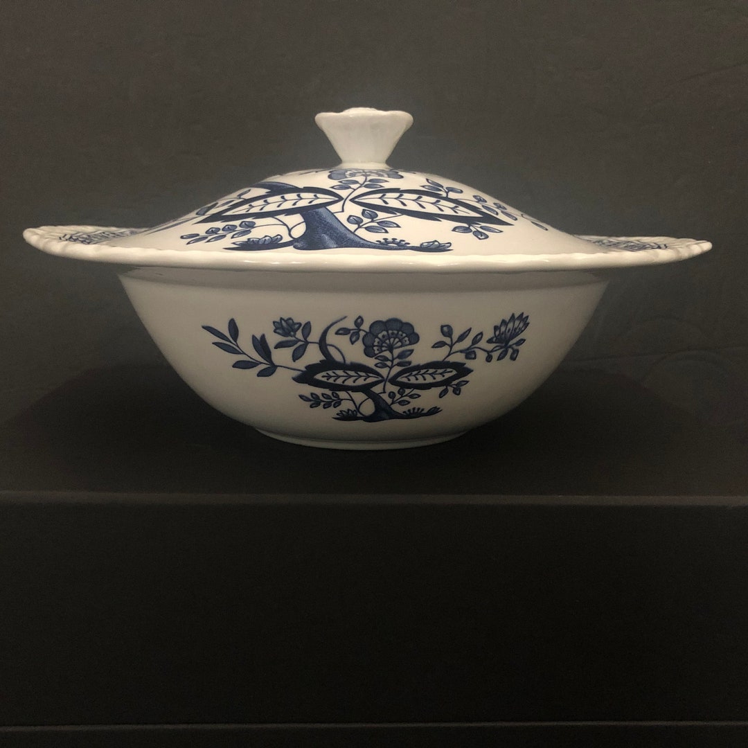 Wedgwood Blue Heritage Lidded 9.5 Vegetable Bowl , Blue Onion Serving Bowl, Blue and White ...
