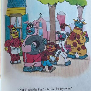 The Sesame Street Players Present the Little Red Hen 1981 Jim Henson - Etsy