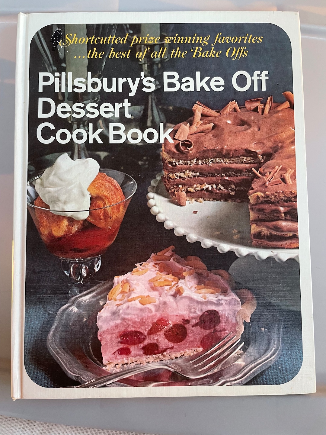 Pillsbury’s Bake off Dessert Cook Book 1968 Pie Crust Tips Rhubarb Pie ...