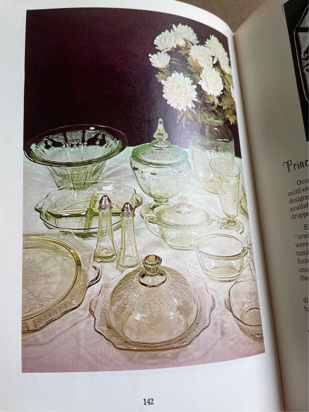 Colored Glassware of the Depression Era by Hazel Weatherman - Etsy