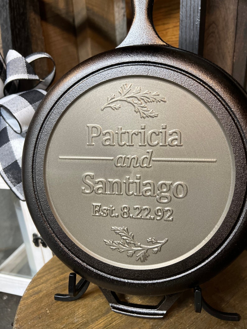 Sixth Anniversary Custom Cast Iron Skillet - Etsy