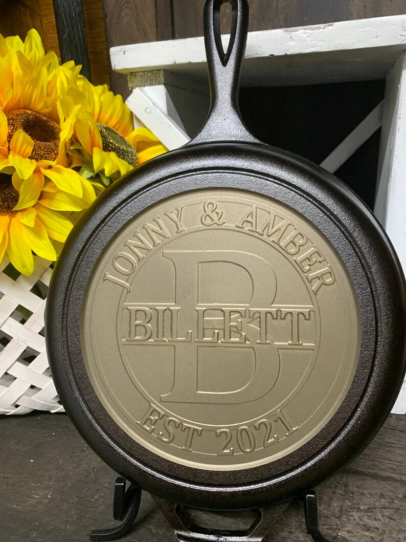 Personalized/custom Cast Iron Skillet - Etsy
