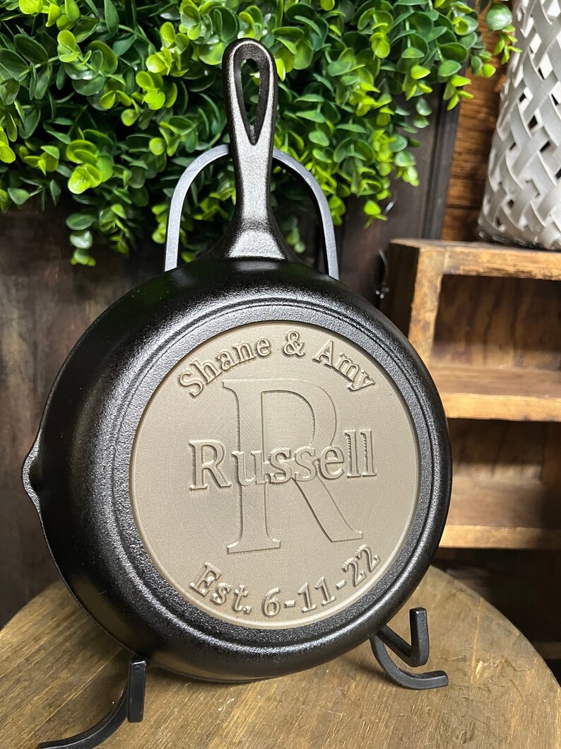 Personalized/custom Cast Iron Skillet - Etsy
