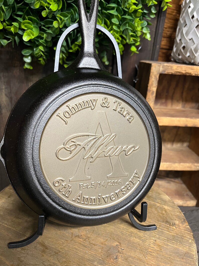 Sixth Anniversary Custom Cast Iron Skillet - Etsy