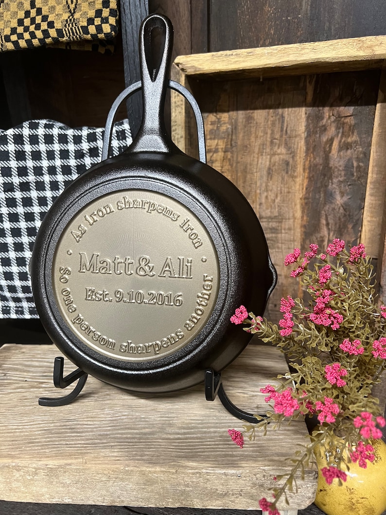 Personalized/custom Cast Iron Skillet - Etsy
