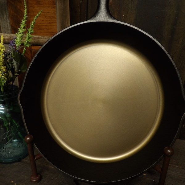 Lodge Smooth Cast Iron Skillet - Etsy