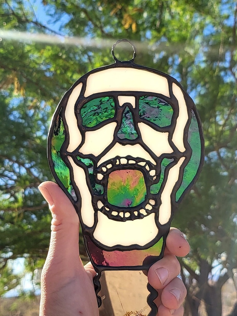 Skull Lightbulb Stained Glass Suncatcher - Etsy