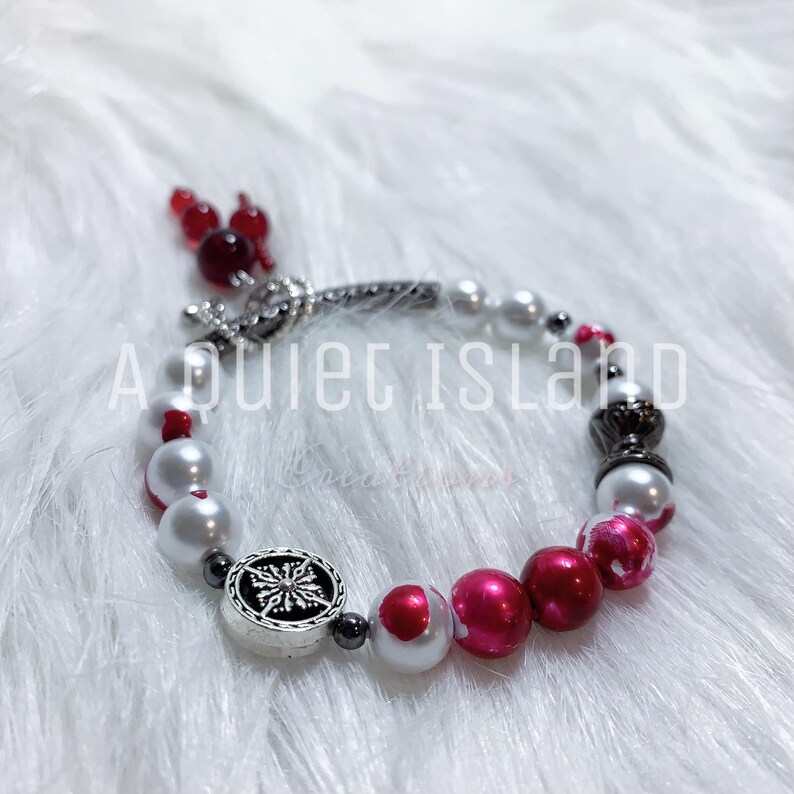 Bloody Pearl Beaded Bracelet | Gothic Vampire Dripping Blood Jewelry - Etsy