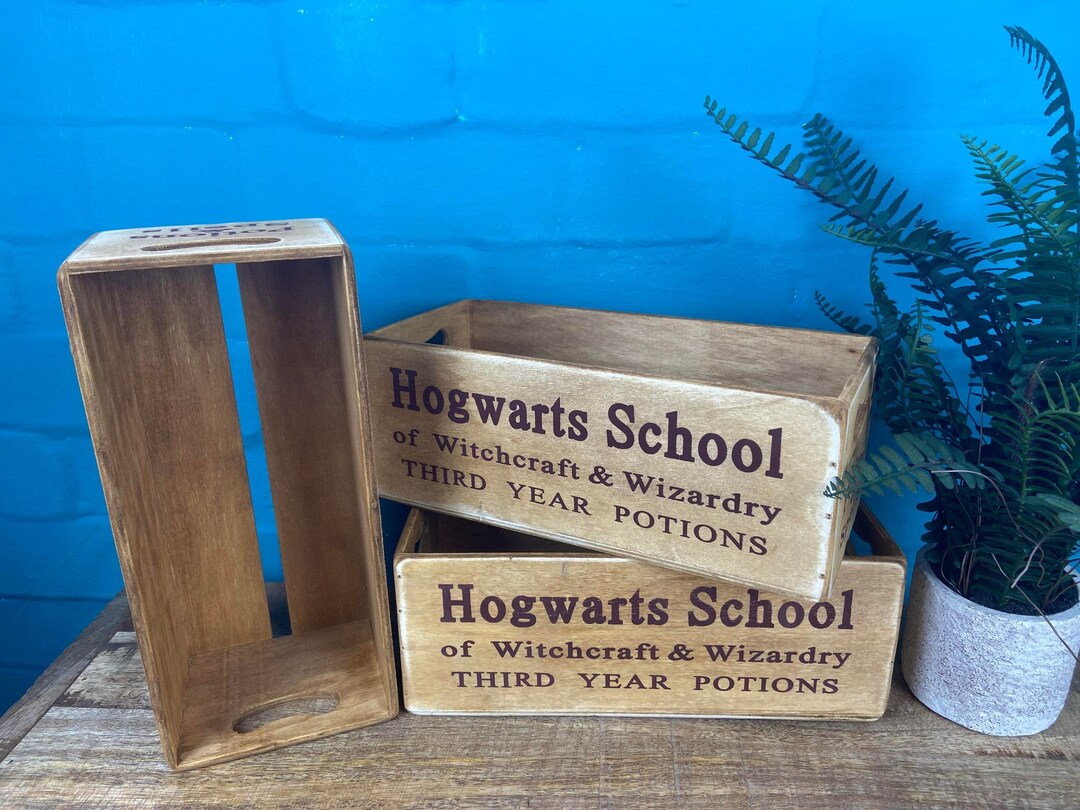 Hogwarts School of Witchcraft & Wizardry Potions Spells Wooden Box ...