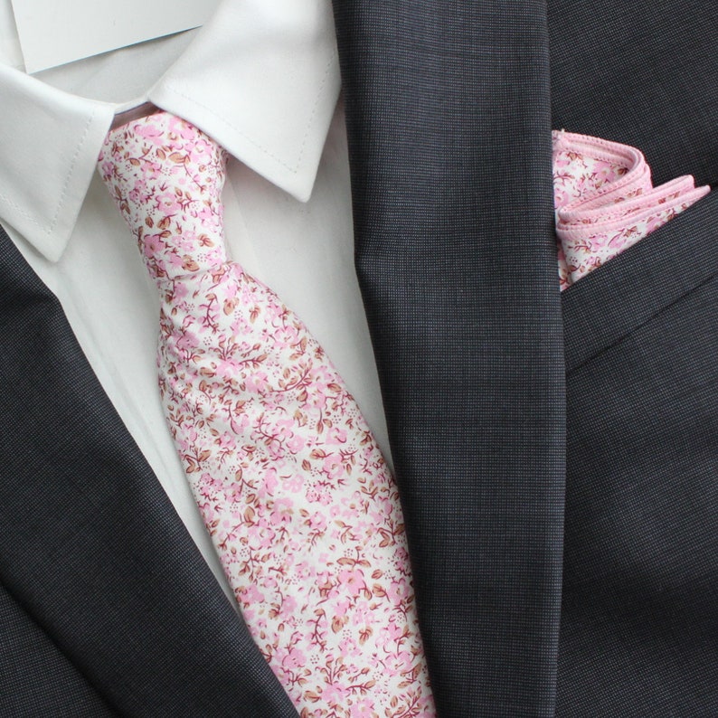 Hope Light Pink and White Floral Men's Skinny Tie Pink - Etsy