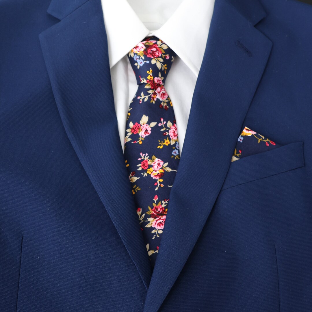 Navy Dark Blue Floral Men's Slim Tie & Pocket Square Set | Blue Wedding ...