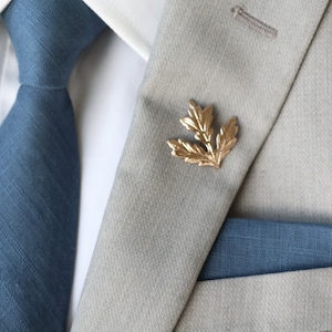 Gold Plated Leaf Men's Suit Lapel Pin | Boutonneire | Men's Suit Brooch ...