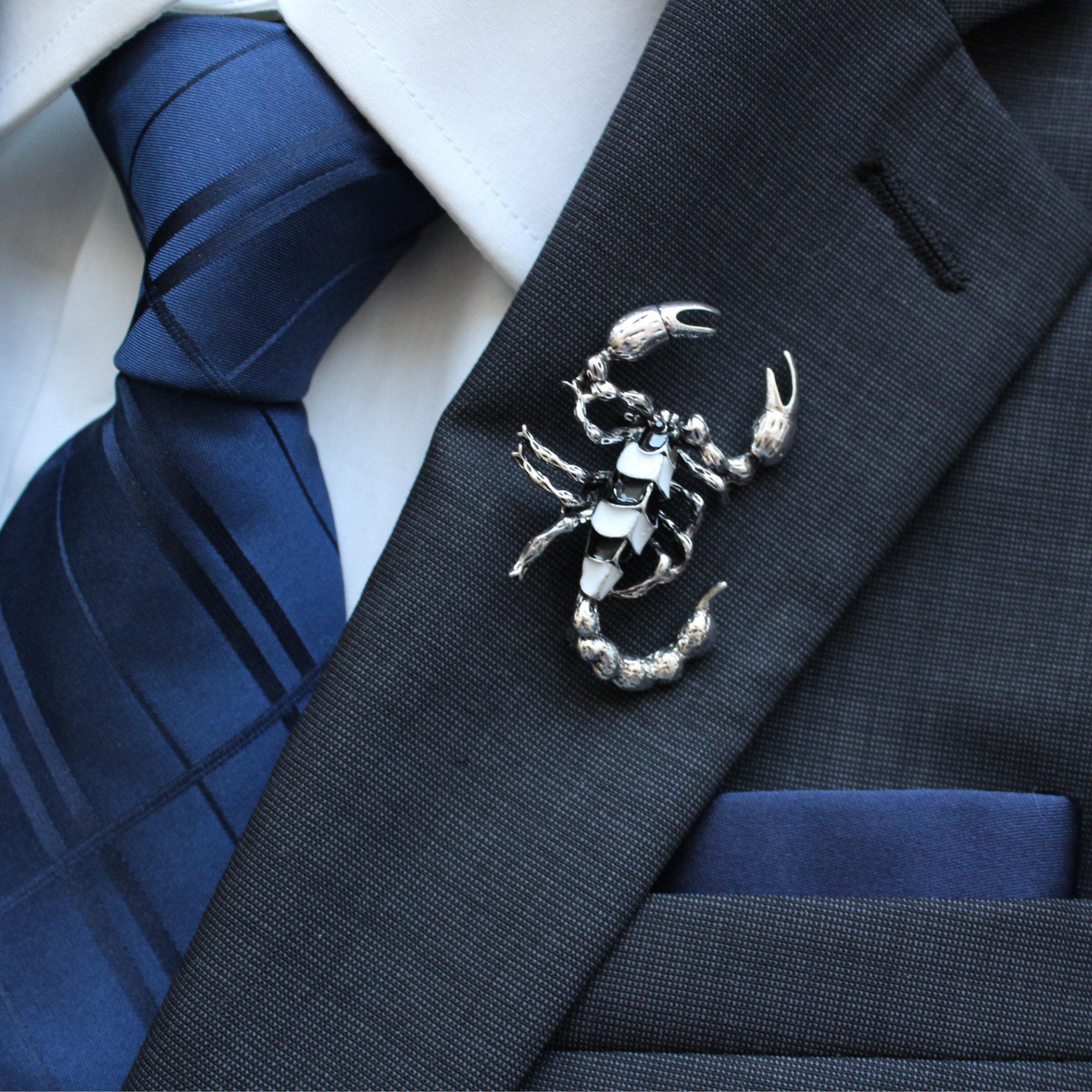 Swarovski lapel pin store