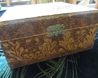Flemish Art Pyrography Box Floral Design Vintage - Etsy