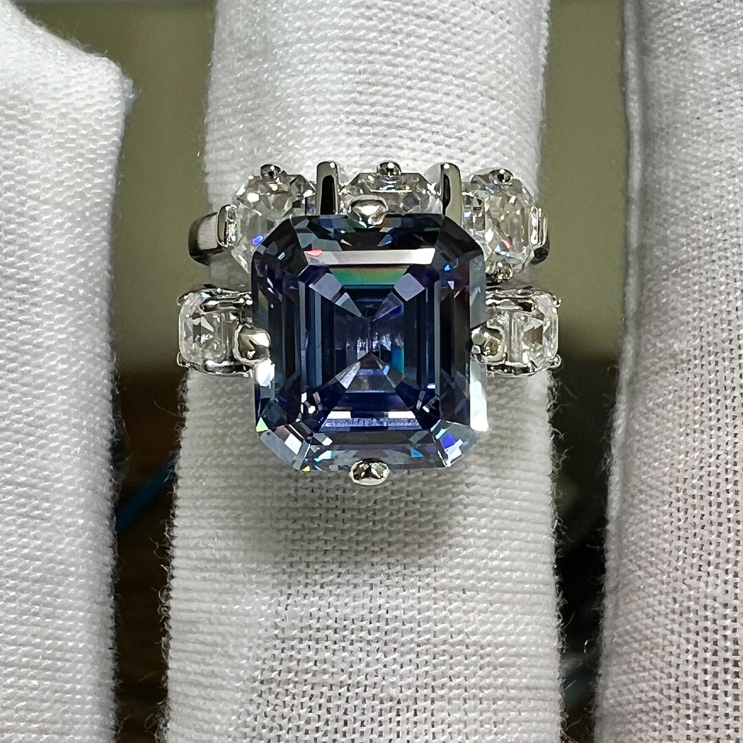 Rare 4CT Asscher Cut Periwinkle Blue Created Iolite & Asscher Cut ...