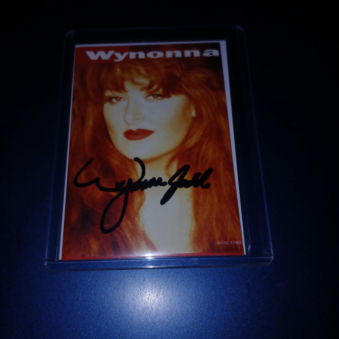 Wynonna Judd Autograph With Cert - Etsy
