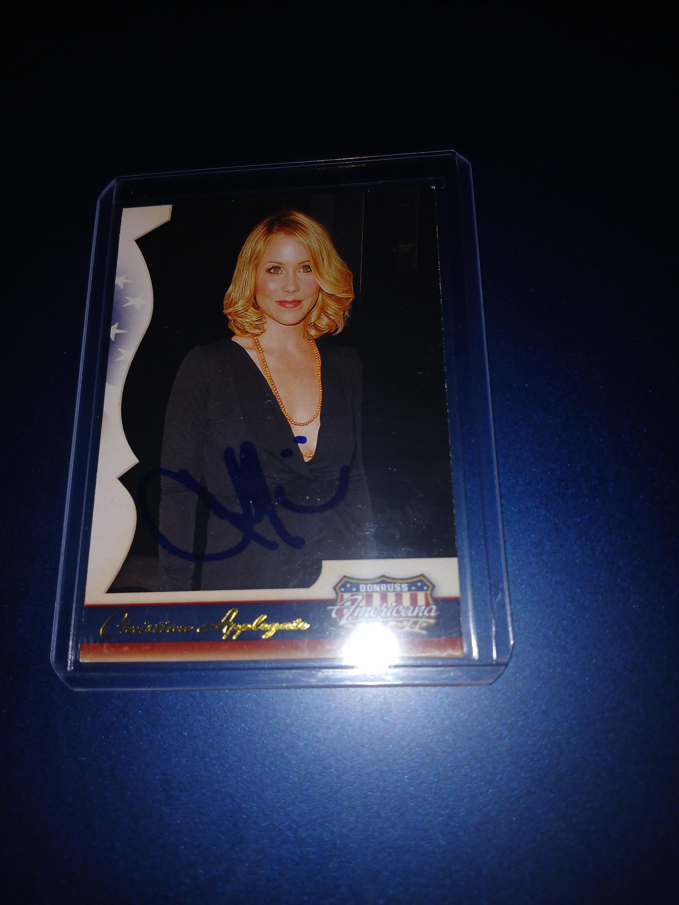 Christina Applegate Autographed Card With Coa - Etsy