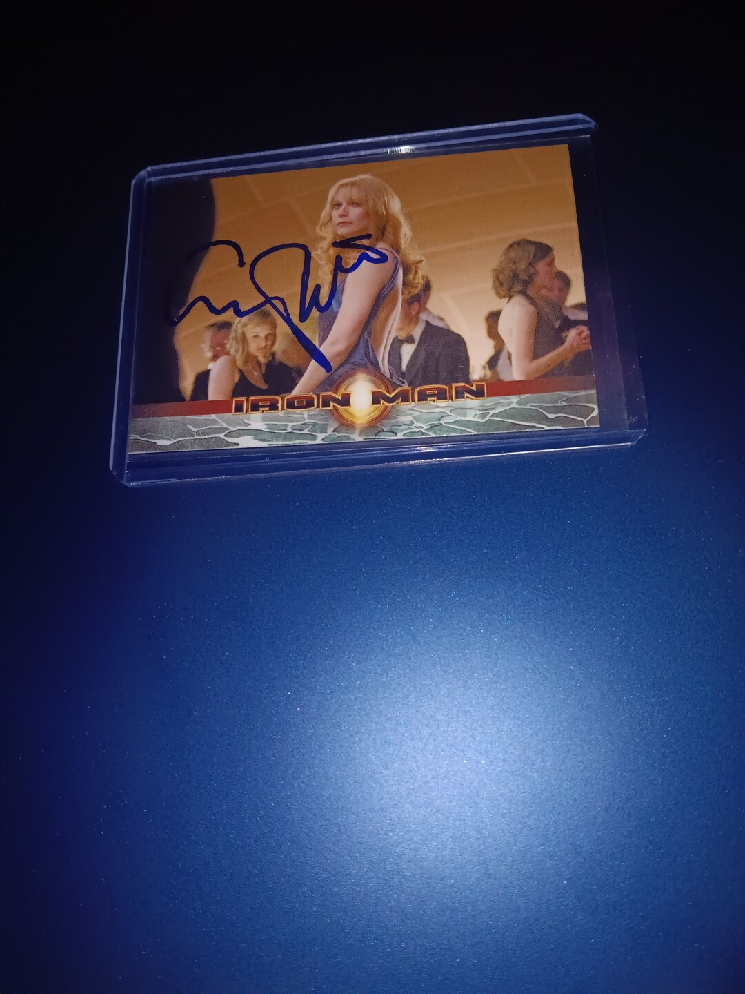 Gwyneth Paltrow Autographed Card With COA - Etsy