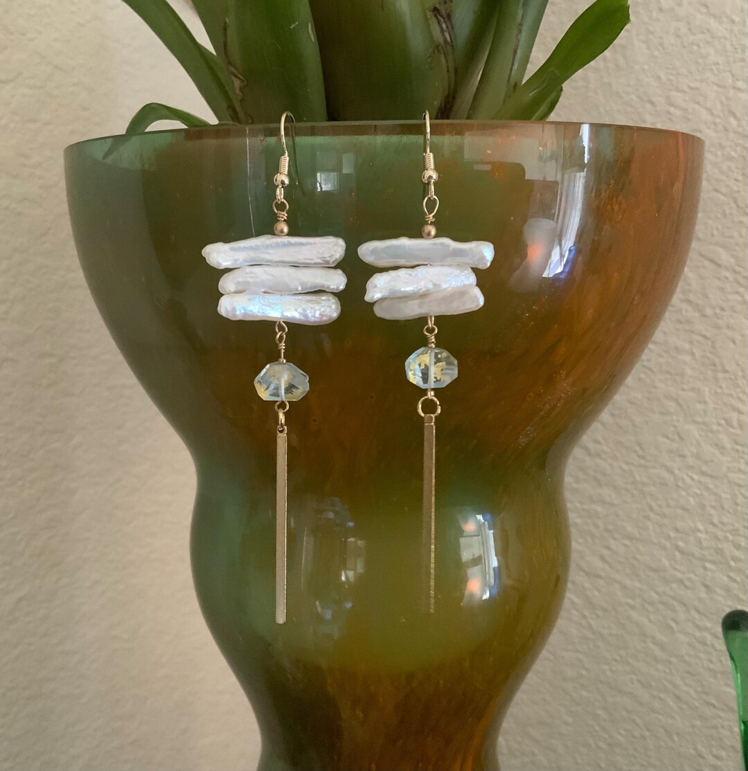Fresh Water Stacks of Biwa Pearls/ Natural Blue Topaz / Brass Bars Drop ...
