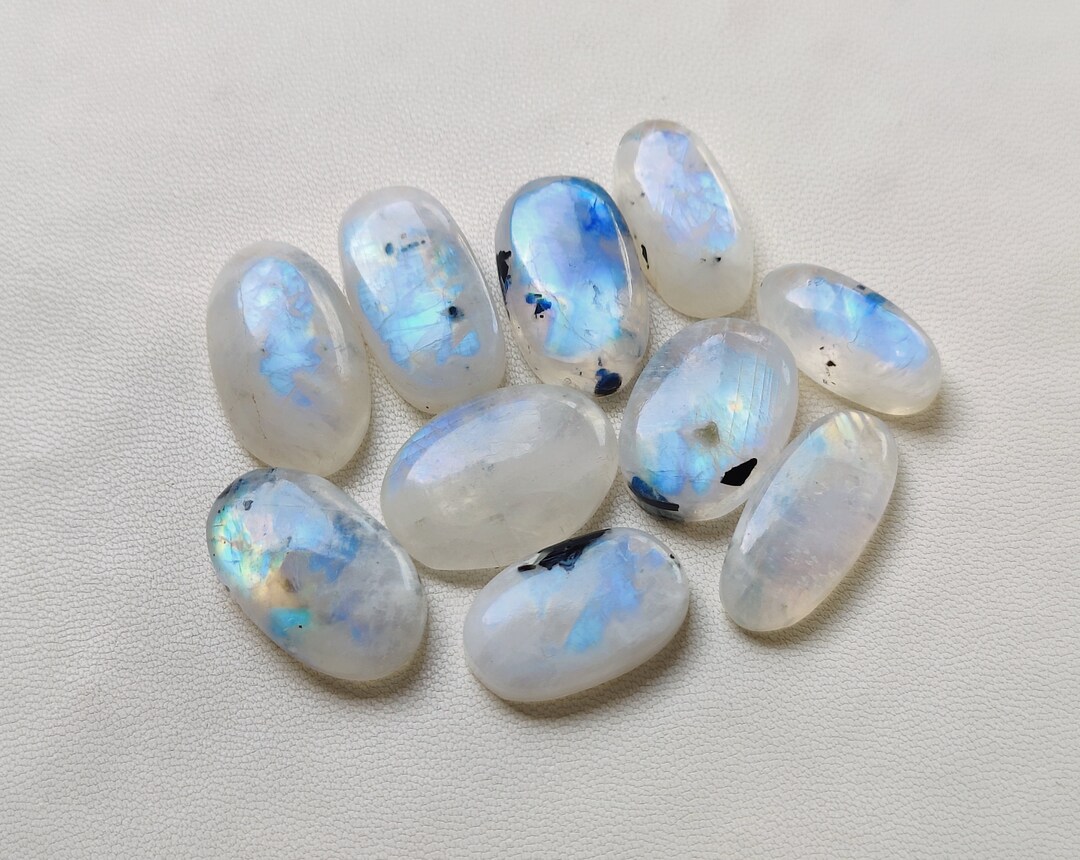 Brilliant Natural Rainbow Moon Stone Oval Shape Gemstone Stone Blue ...