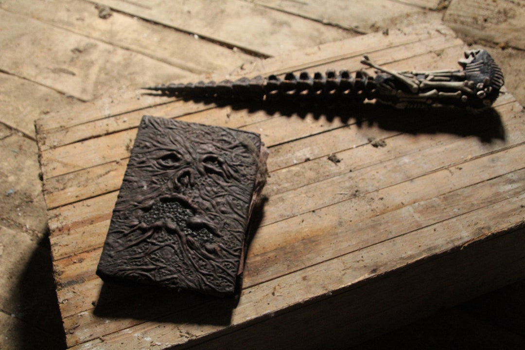 Necronomicon Book of Dead Evil Dead 2 V3 - Etsy