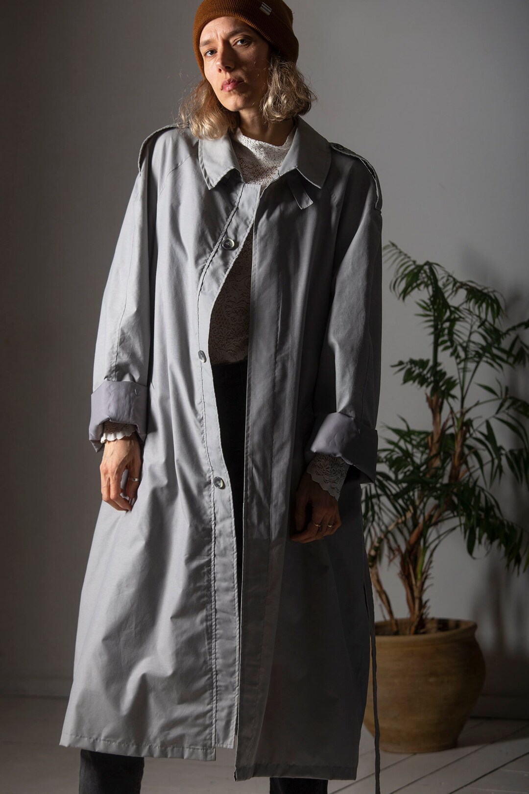 REPORTER Large, Insulated Coat, 90s Trench / Gray Oversize Trench ...