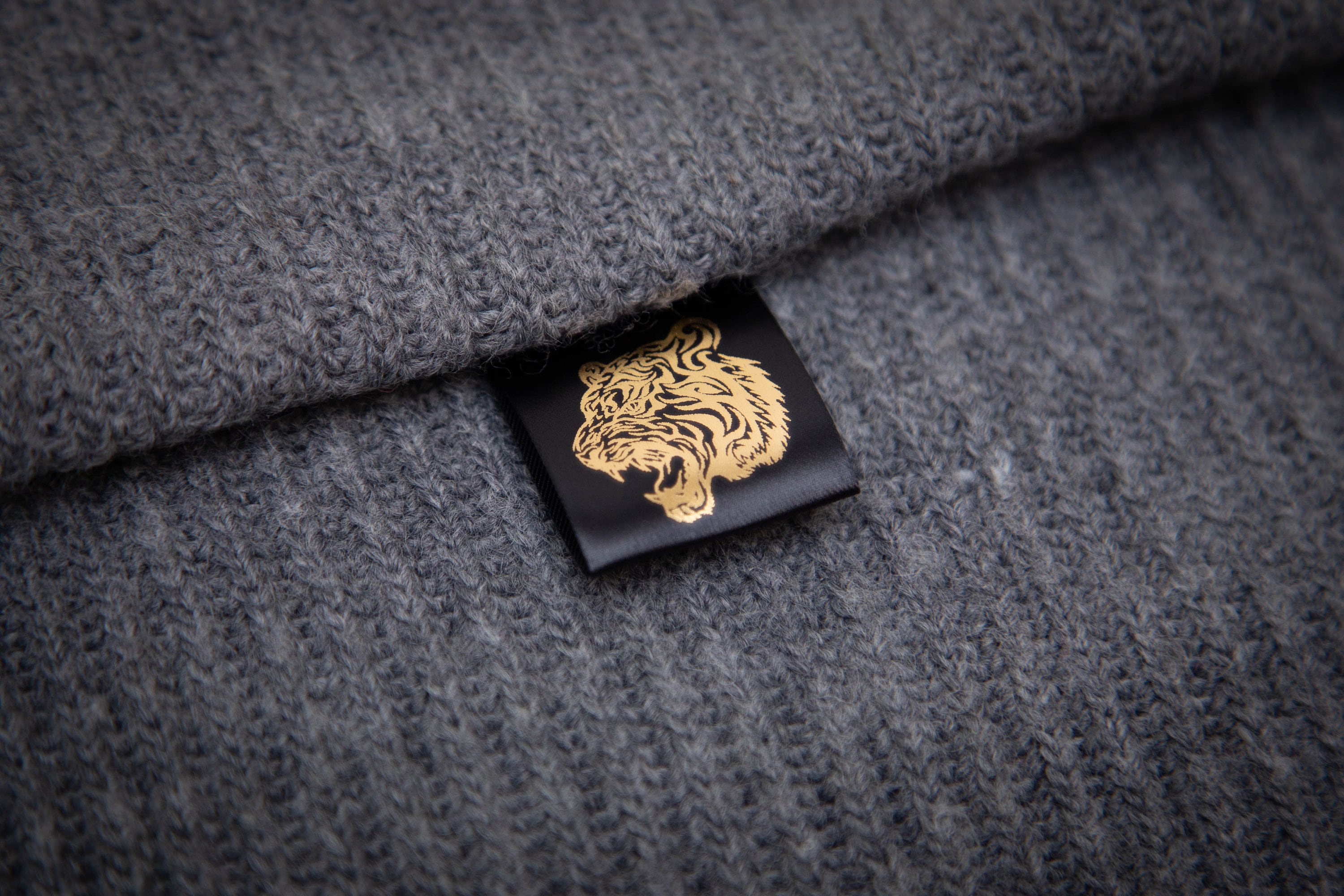 100 X Black Satin Custom Sewing Labels. Beautiful Knitting | Etsy