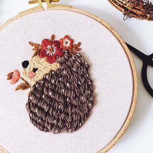 Hedgehog PDF Embroidery Pattern | Beginner Friendly Hedgehog Hand ...