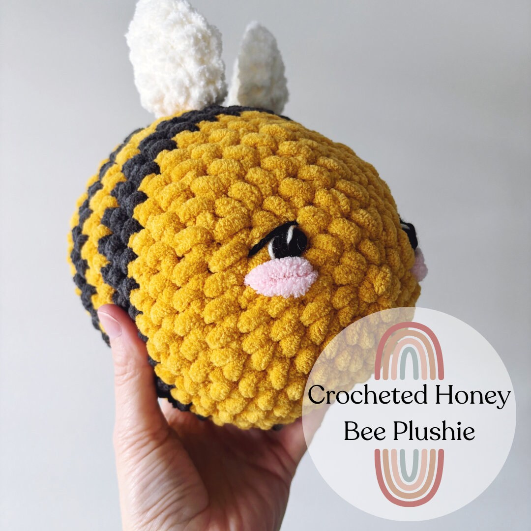 Crochet Honey Bee/ Amigurumi Stuffed Animal/ Handmade Plushies/ Crochet ...